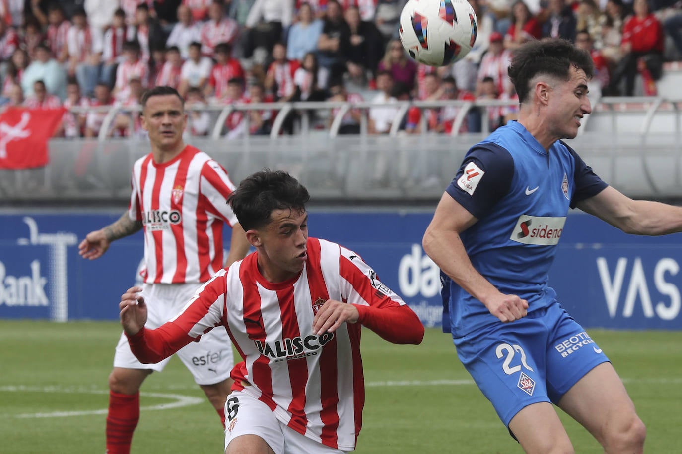 Las imágenes que deja el partido entre el Amorebieta y el Sporting de Gijón | El Comercio ...